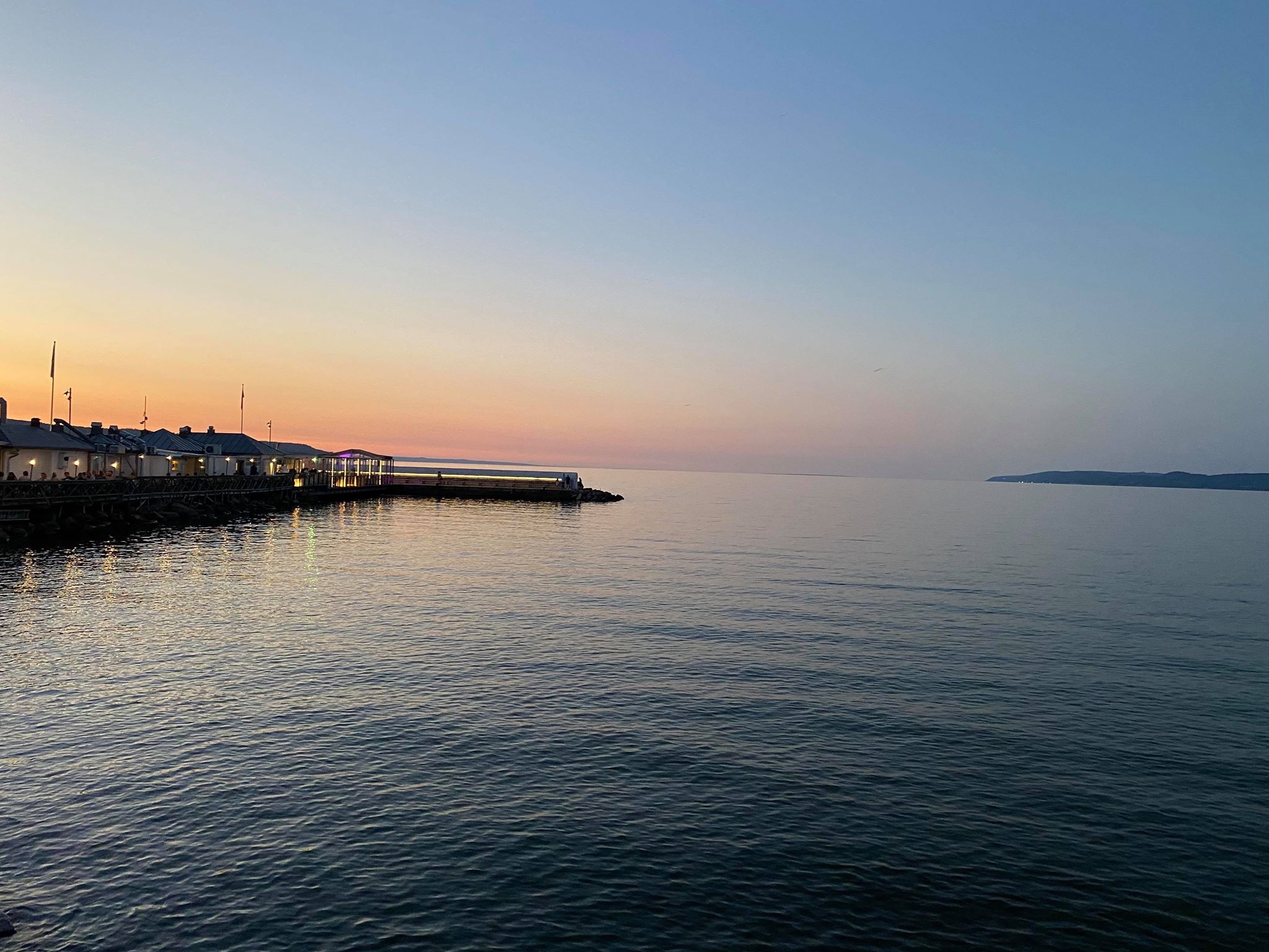 Härlig sommarkväll på Piren i Jönköping – Förnöjsamhet och glädjesprång ...